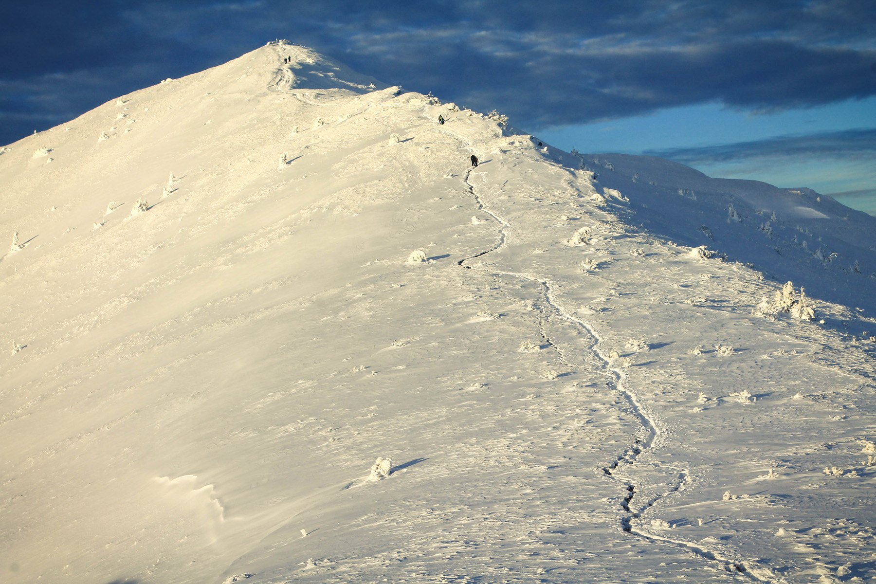 BIESZCZADY ZIMĄ wyrywają z butów! Gdzie iść, szlaki, porady